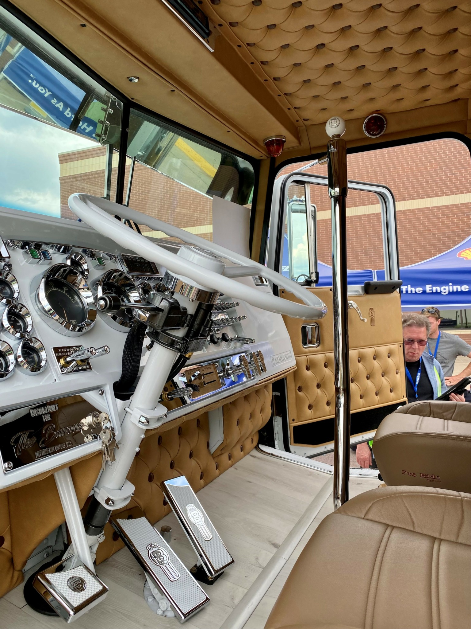 Shell Rotella SuperRigs: A Day in Pictures - Truck News