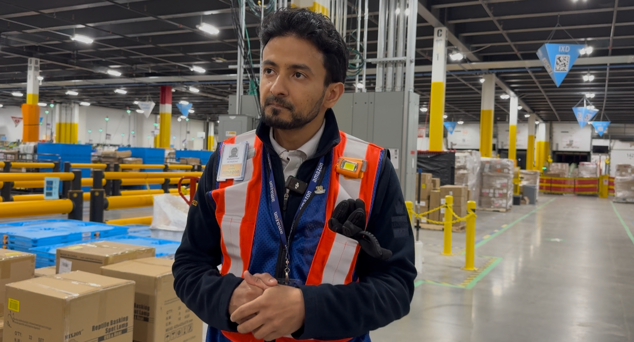 An inside look at Amazon’s distribution facilities - Truck News