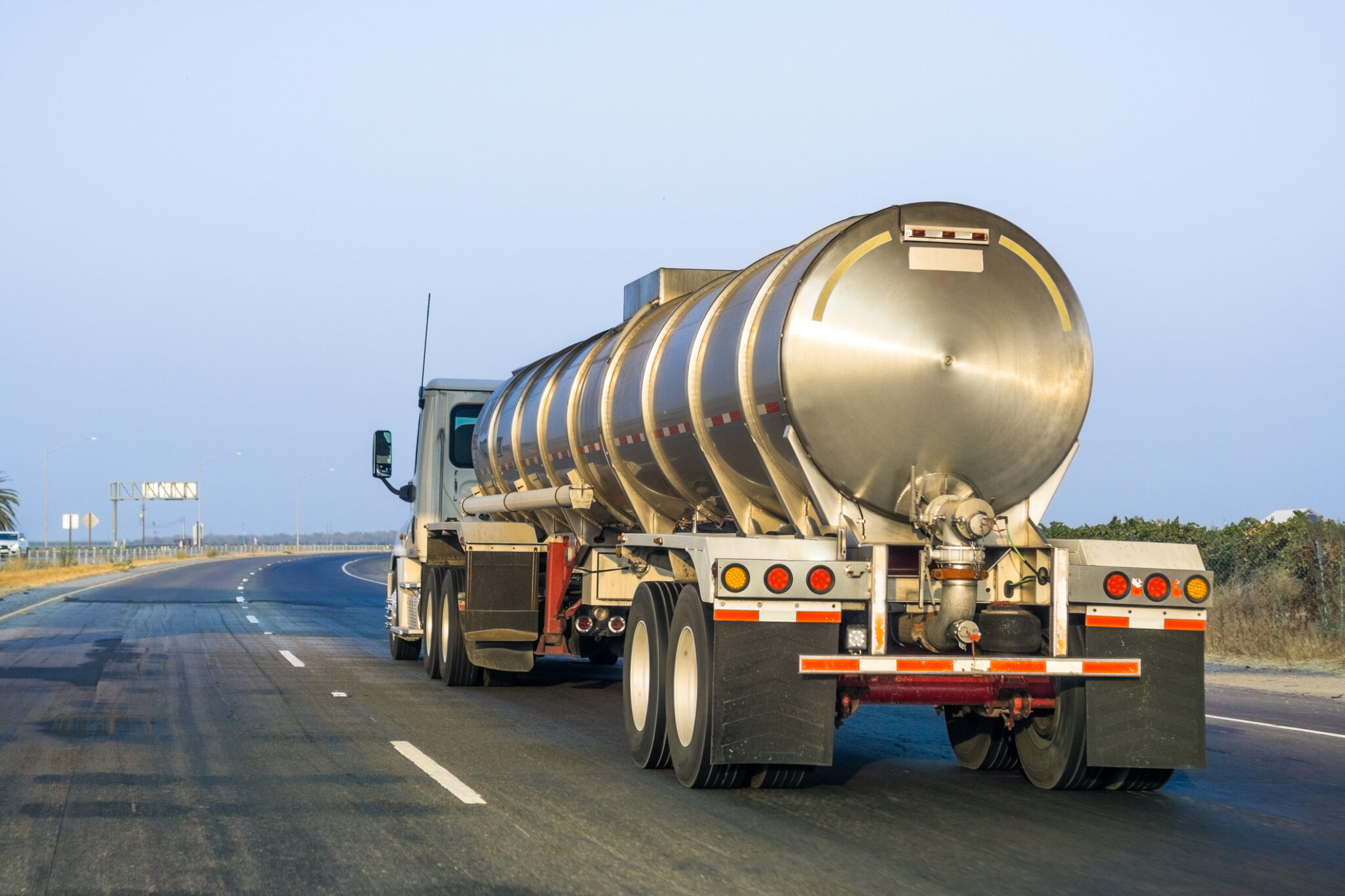 The science behind truck rollovers and how to prevent them - Truck News