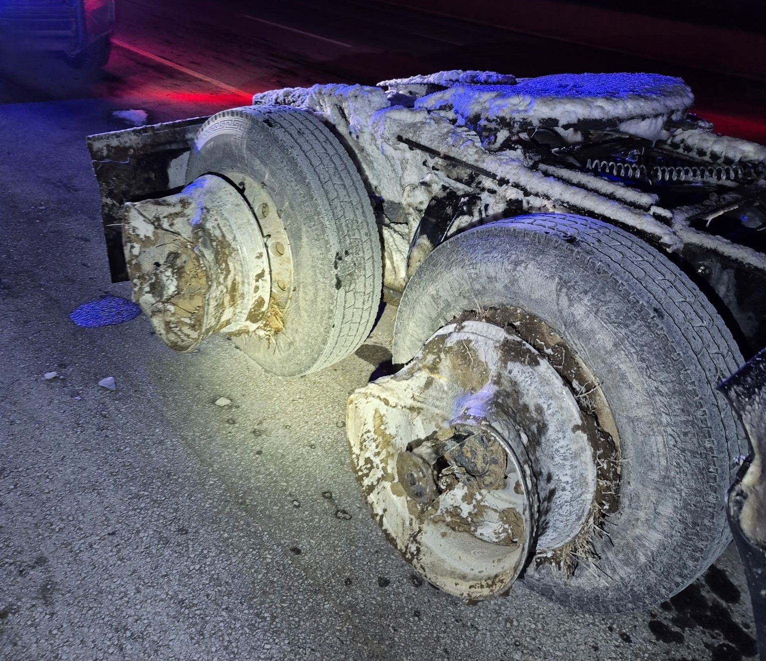 OPP nab truck driver for bobtailing without two tires - Truck News