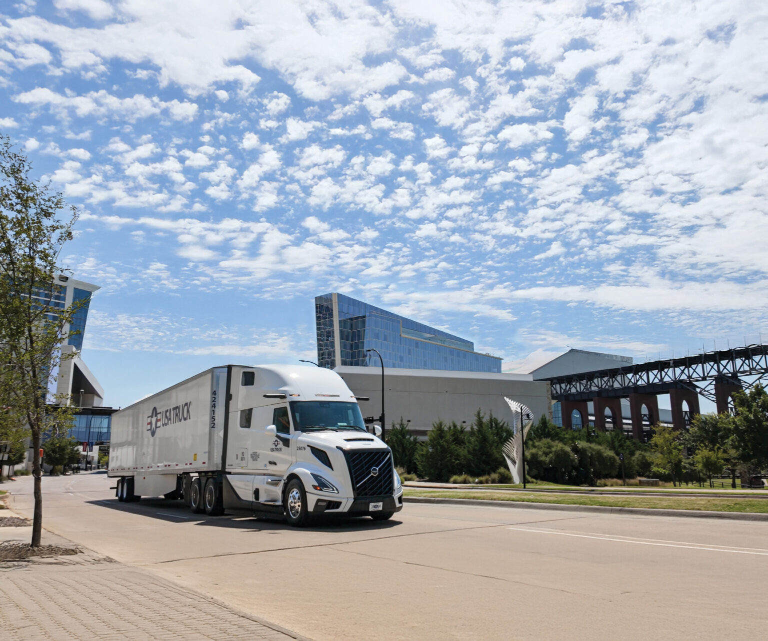 USA Truck launches new military apprenticeship program - Truck News